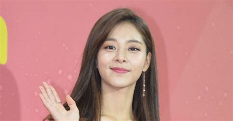 포토 설인아 섹시 글래머