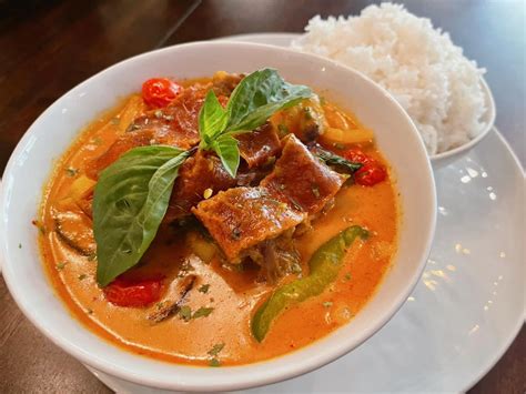 Baan Talay Thai Restaurant Serves Authentic Thai Flavors In Katy