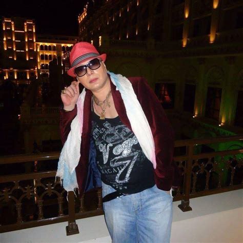 ვისზეა შეყვარებული გია სურამელაშვილი და რას ეუბნება მათ ვინც მას გეის უწოდებს Geoelite