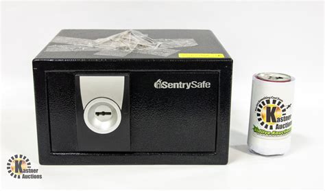 Sentry Safe With 2 Keys