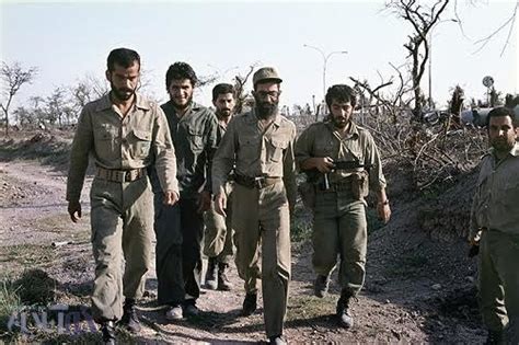 ۲۰ جمله کلیدی رهبر انقلاب درباره «دفاع مقدس مبلغ