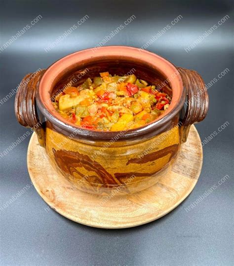 Гювеч с пилешко и зеленчуци 11 БПВМ Храна и Баланс