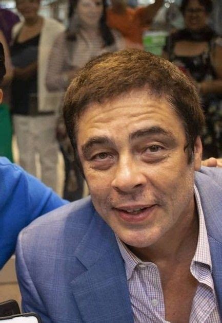 Pin Van Renato Op Benicio Del Toro
