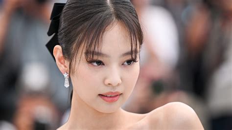 Blackpinks Jennie Kims Relationship History