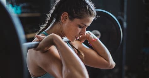 Föhn nooit je balzak en 33 andere regels etiquette in de fitness De Morgen