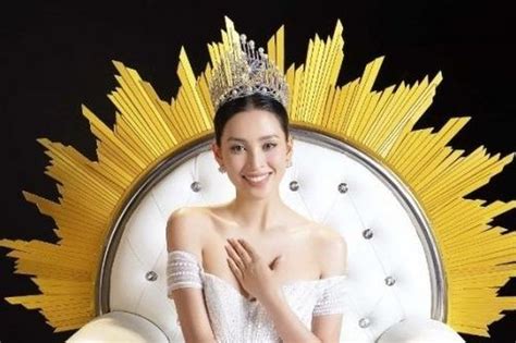 Nhan Sắc Ngày Càng Thăng Hạng Của Tiểu Vy Sau 5 Năm đăng Quang Hoa Hậu