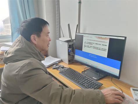 荆州学院马克思主义学院