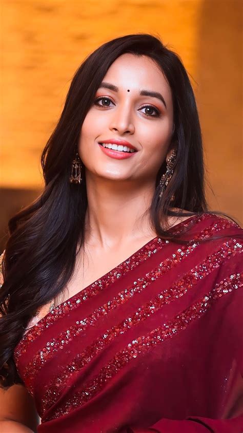 Sri Nidhi Shetty Photos Bollywood Actress Photos Images Gallery Stills