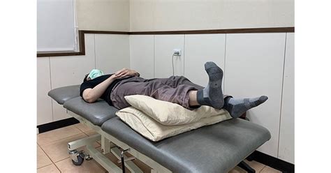 天冷老人常雙腿痠痛無力！練「勃氏運動」3動作紓解下肢循環 蕃新聞