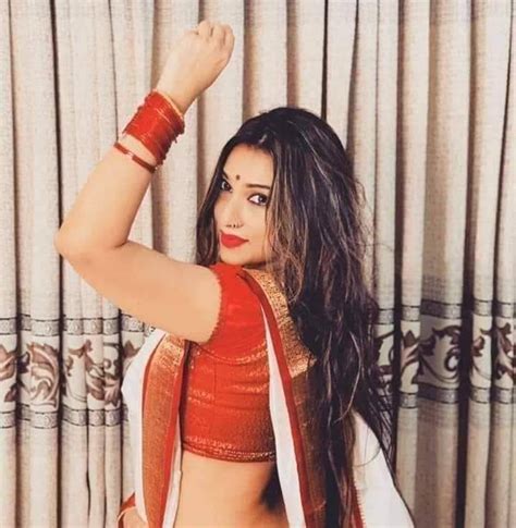 Dr Sabrina Arif Chowdhurys Picture Gallery Top 5 Images