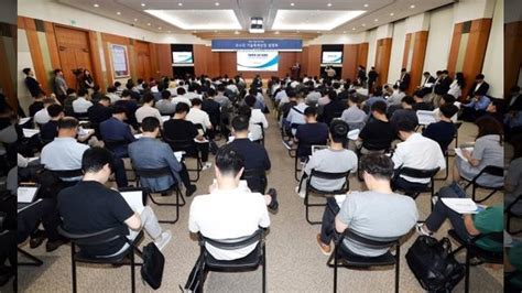 한국거래소 금융위‧금감원과 찾아가는 기술특례상장 설명·상담로드쇼 개최 일일일
