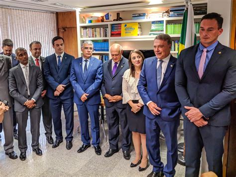 participação do cearense Girão Podemos apresenta nova bancada