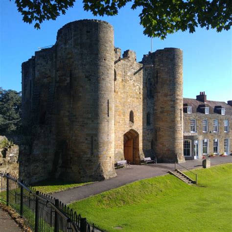 Medway Valley Walk A Complete Walking Guide To Kents Scenic River