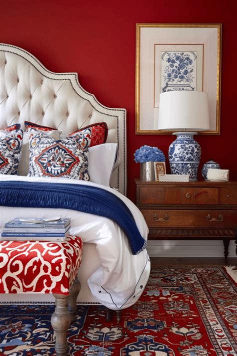 30 Stylish And Chic Tufted Headboard Ideas For Every Bedroom Style Red