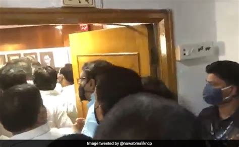Supreme Court Nixes 12 Maharashtra Bjp Mlas Arbitrary 1 Year Suspension