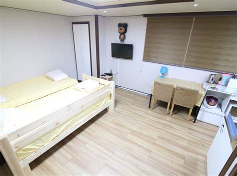 삼삼엠투 서울 강동구 암사동 오피스텔 단기임대 암사역 도보3분 202