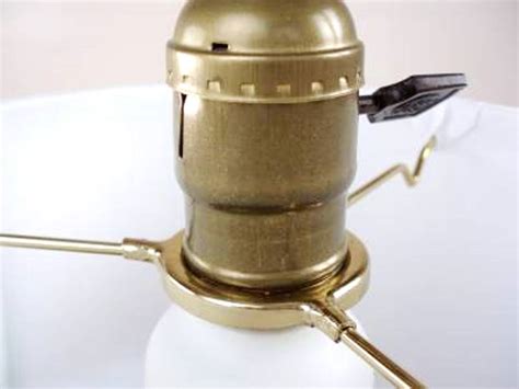 Uno Socket Threaded Lamp Shade Pro