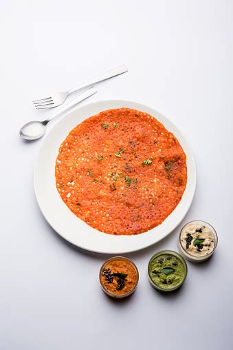 토마토 도사 는 처트니와 삼바와 함께 제공되는 독특한 남인도 도사 레시피입니다 0명에 대한 스톡 사진 및 기타 이미지 Istock