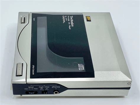Technics SL XP7 Portable CD Player