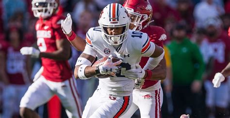 Auburn Beats Arkansas 48 10