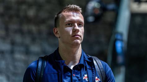 Rb Profi Klostermann Zukunft In Leipzig Ist Tatsächlich Noch Offen