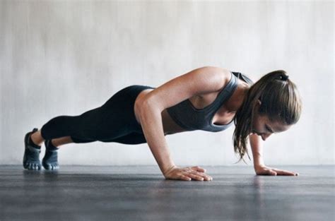 Isometric Exercises 10 Simple Must Do Exercises