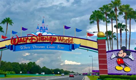 Miles De Personas Asistirán A Los Días Gay” De Disney A Pesar De Las