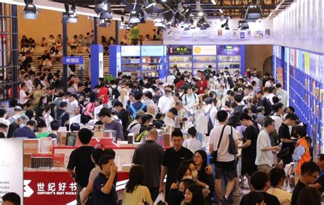 12岁妹妹逛上海书展走丢，姐姐焦急求助，警察蜀黍找到了澎湃号·湃客澎湃新闻 The Paper