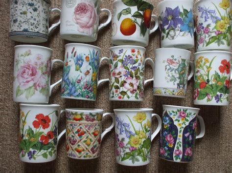 A collection of Roy Kirkham | Chinaware, Beakers, Tableware