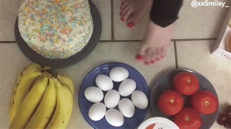 FOOD OBJECT CRUSH Videos And Porn Clips Clips4Sale