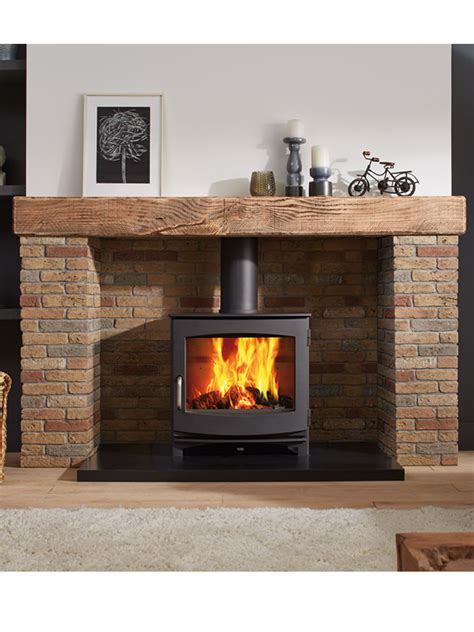 Fonte Flamme Ivar 8 Store Aspen Poêles et Cheminées Haute Savoie