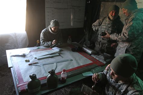 Lieutenants Pilot New Course Load In Field Artillery Bolc B Article