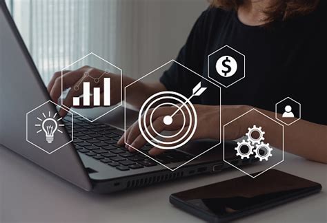 성공 및 비즈니스 목표 또는 목표 개념 목표 프로젝트 관리 전략 개발 다트 보드 및 화살표 및 비즈니스 목표 목표 목표 마케팅 솔루션 비즈니스 투자 대상 개념에 대한 스톡