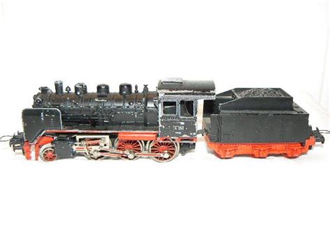 Ho Scale Engines As Ho Gauge Scenery