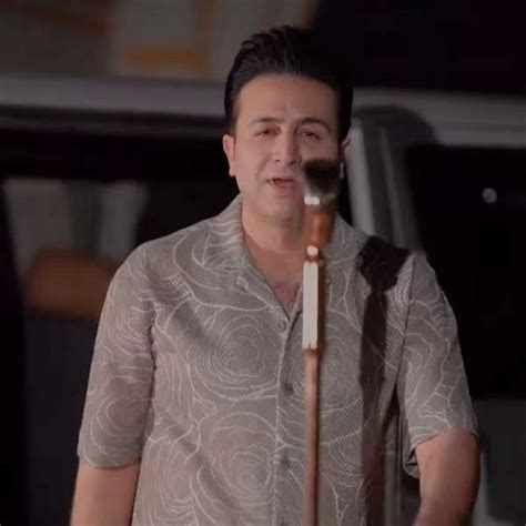 دانلود آهنگ چکه چکه بارون زده به دریا