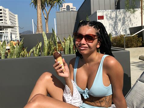 Aaliyah Hadid Biography Fashion Chandigarh