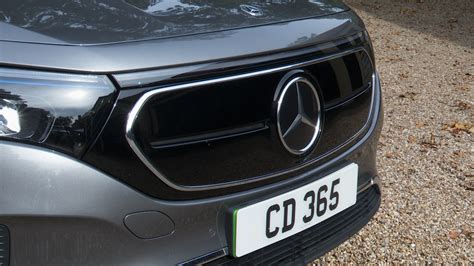 Mercedes Benz Eqa Suv Eqa 300 4matic 168kw Amg Line 66 5kwh 5dr Auto