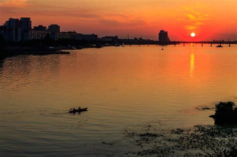 Dnipro River Images Free Download On Freepik