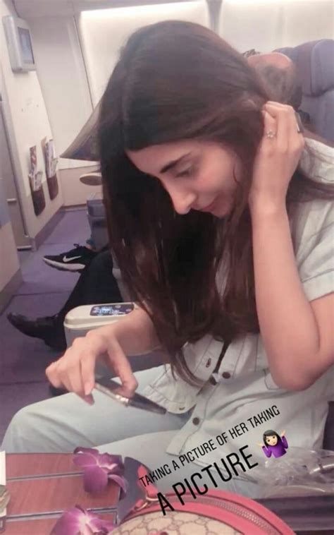 Pin By PRINCESS On Celebrities Celebrities Mirror Selfie Selfie