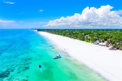 The Sands At Nomad — H2o Extreme Kitesurfing In Diani Beach