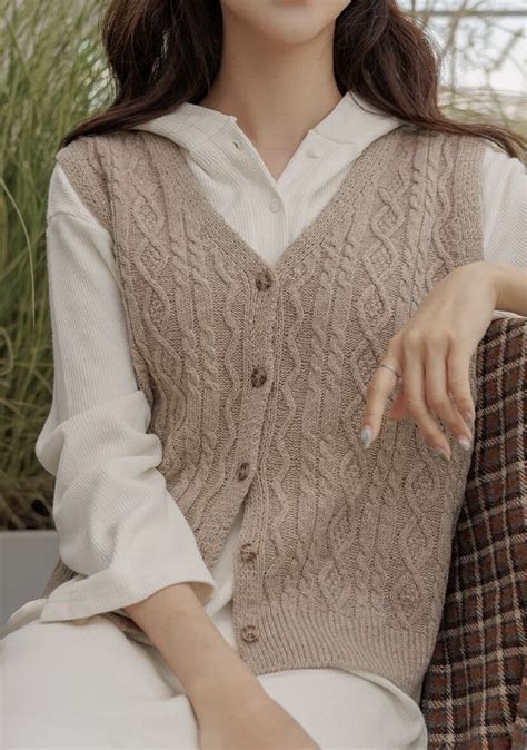 Стильные безрукавки идеи и схемы вязания Вяжем вместе вяжем стильно Дзен