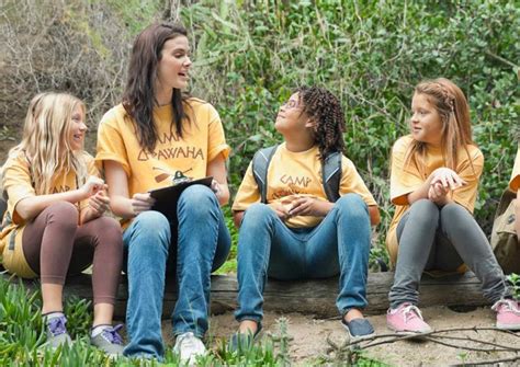 Les Avantages Des Colonies De Vacances Pour Les Enfants La Famille En