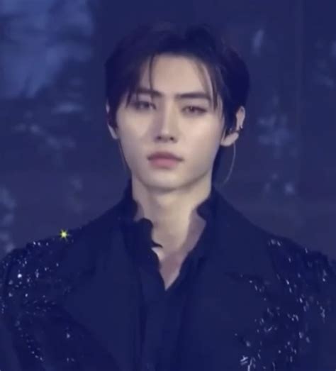 단팥 On Twitter Imagine Looking Like This 😦 Nuwqavbi4f