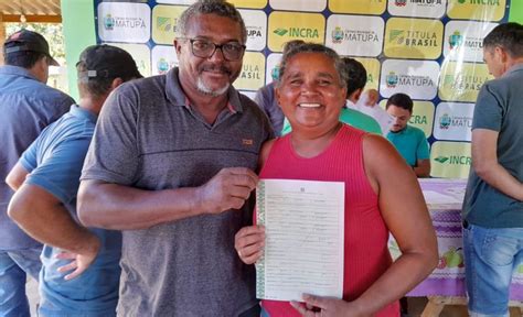 Assentados de quatro áreas em Mato Grosso recebem títulos definitivos