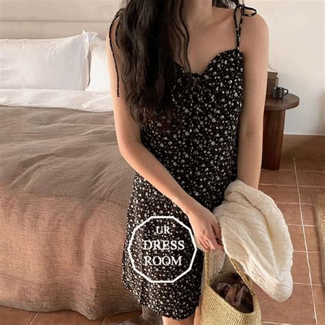 휴양지룩🌴 러블리핏 유어 마가렛 리본 셔링 레이스 나시 잔꽃무늬 바캉스 플라워 뷔스티에 끈나시 민소매 A라인 스커트 옆지퍼 원피스 에이블리