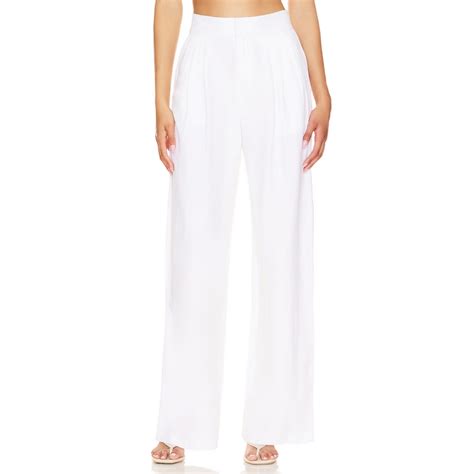 How To Dress Like Sofia Richie 11 Classy Outfits For Summer 2023