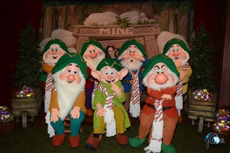 Natal No Magic Kingdom Roteiro Da Mickeys Very Merry Christmas Party