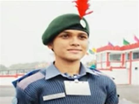 Prithvi Patil Ranks First In The Country In Nccs Air Wing Cadets महाराष्ट्राच्या कन्येनं