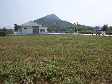 ขายที่ดินเปล่า ชะอำ ติดสวนสมเด็จพระศรีนครินทร์ เยื้องอ่างเก็บน้ำห้วยตะ