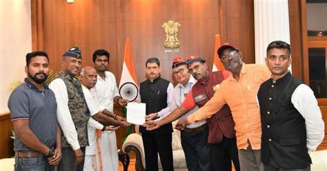 ராணுவ வீரர் கொல்லப்பட்ட விவகாரம் ஆளுநரை சந்தித்த பாஜக தலைவர் அண்ணாமலை